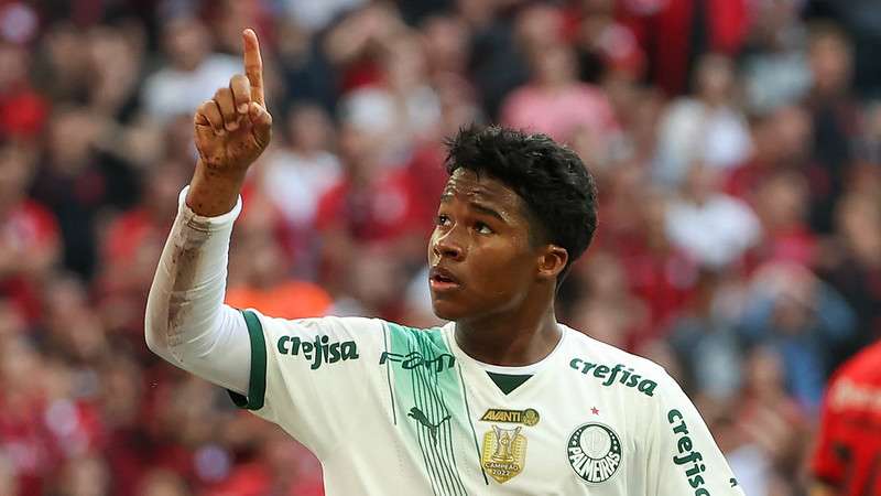 Endrick tem média de 1 gol marcado a cada 88 minutos no Campeonato ...